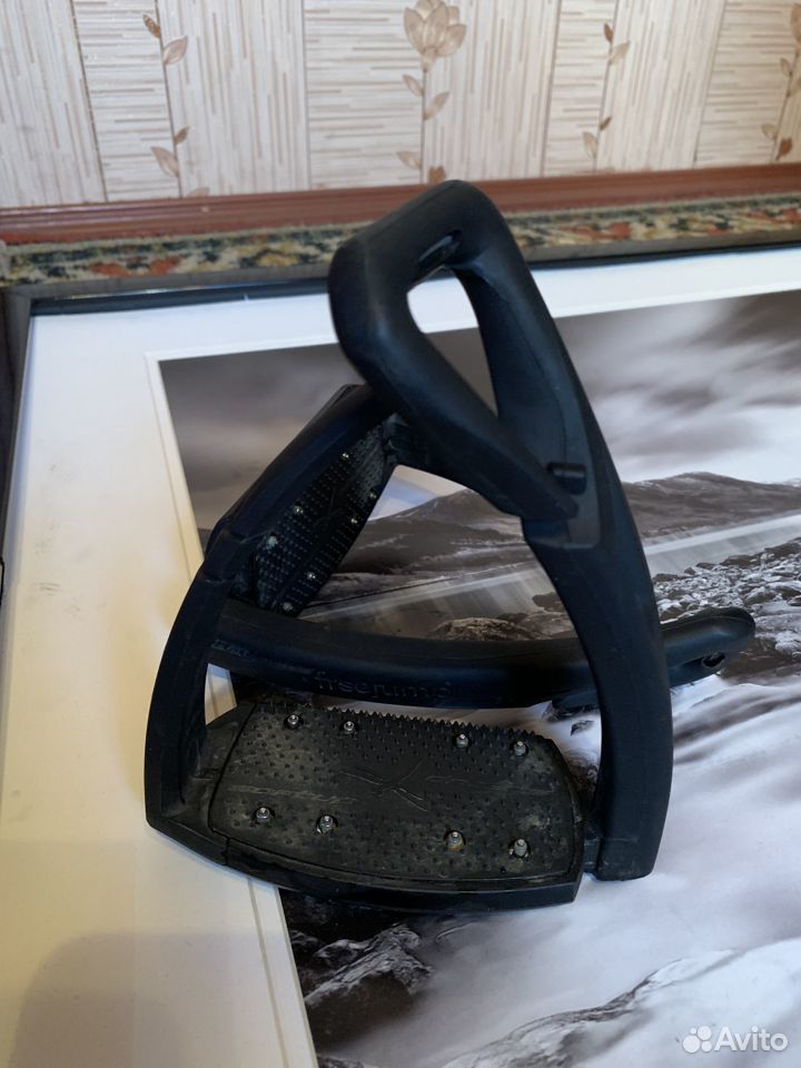 Продам стремена fre jump softup